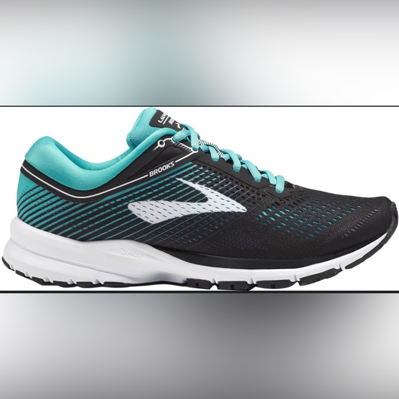 Brooks | Shoes | Brooks Launch 5 Womans Sneakers | Poshmark